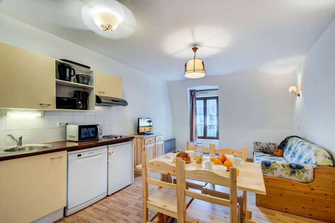 56 M² Appartement ∙ 2 Chambres ∙ 7 Personnes - Bagnères-de-Luchon