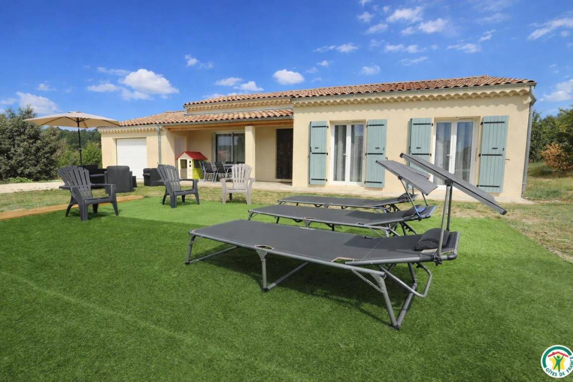 105 M² Gîte ∙ 3 Chambres ∙ 6 Personnes - Drôme