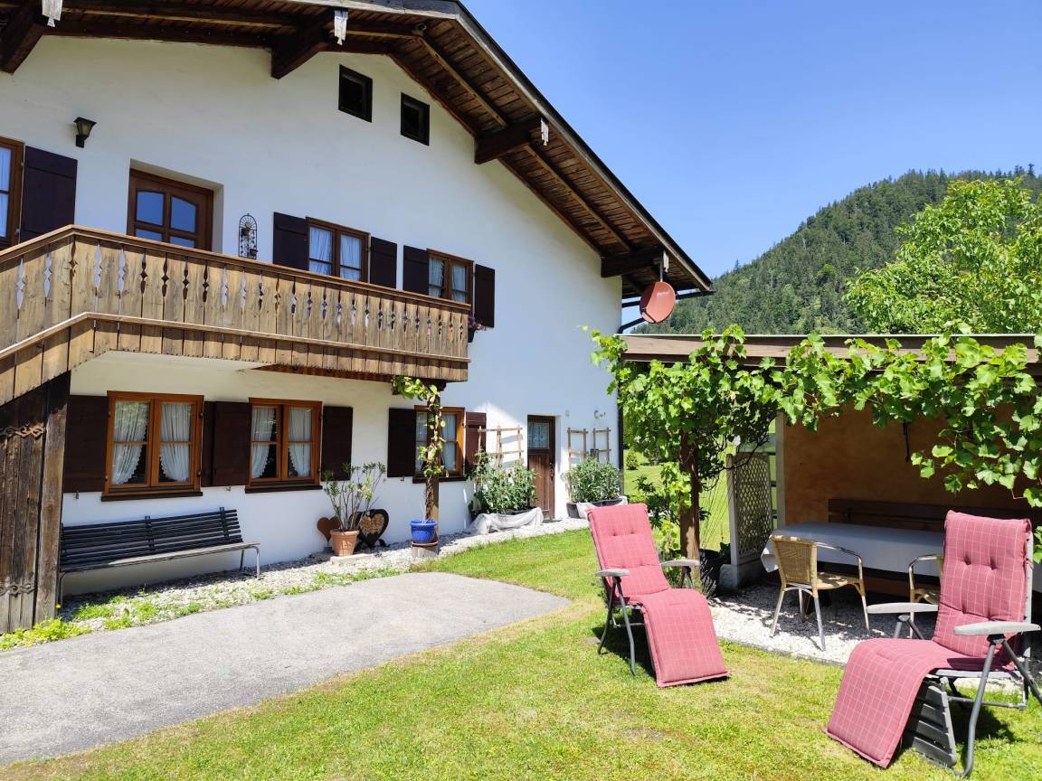 65 M² Apartment ∙ 2 Bedrooms ∙ 4 Guests - Berchtesgaden