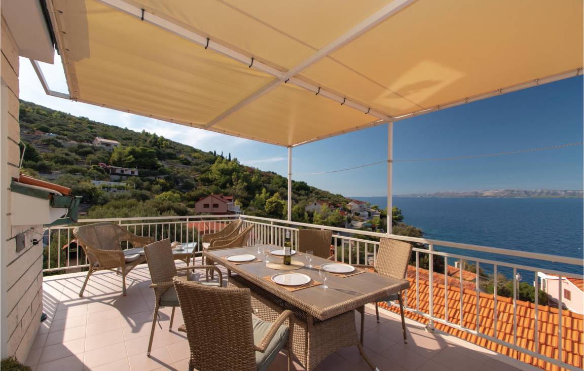 72 M² Apartment ∙ 2 Bedrooms ∙ 6 Guests - Korčula