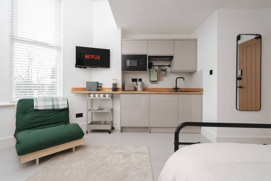Apartment ∙ 1 Bedroom ∙ 3 Guests - Guernsey