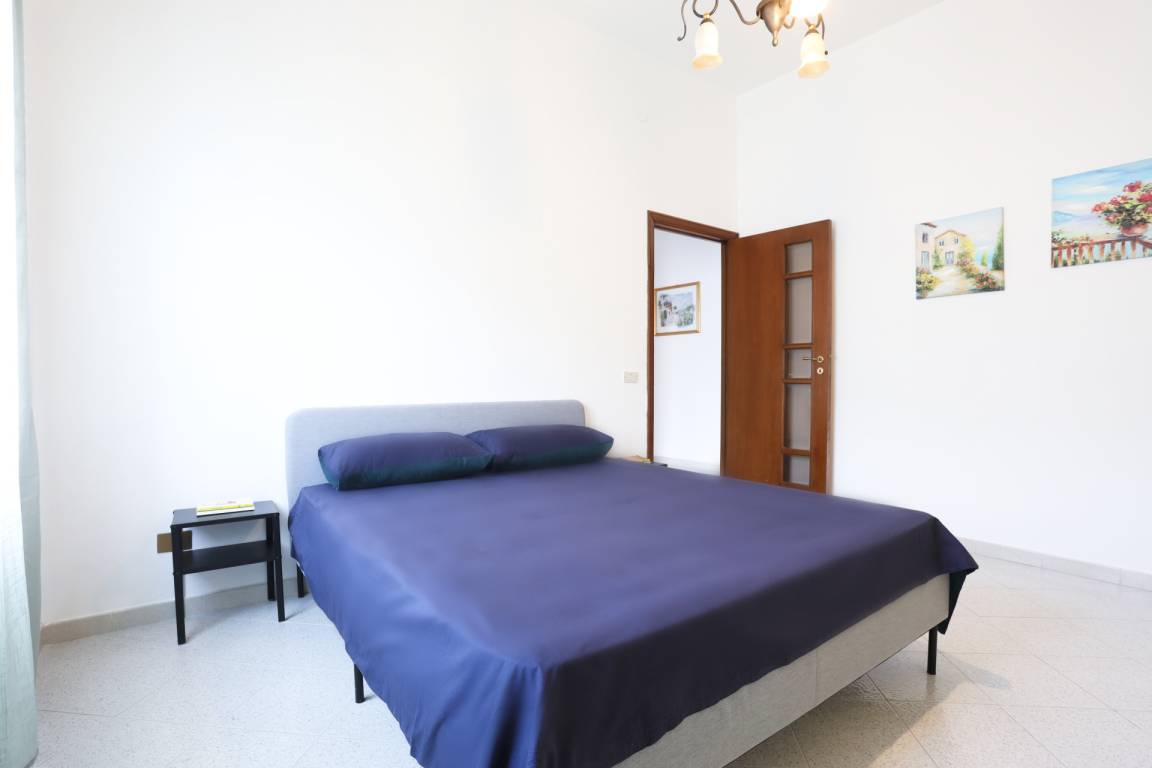 80 M² Apartment ∙ 2 Bedrooms ∙ 5 Guests - Salerno