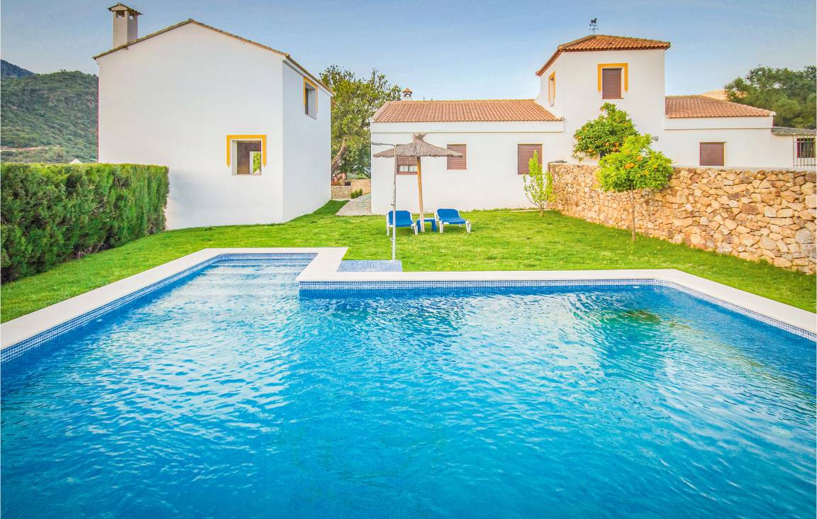 150 M² House ∙ 5 Bedrooms ∙ 10 Guests - Grazalema
