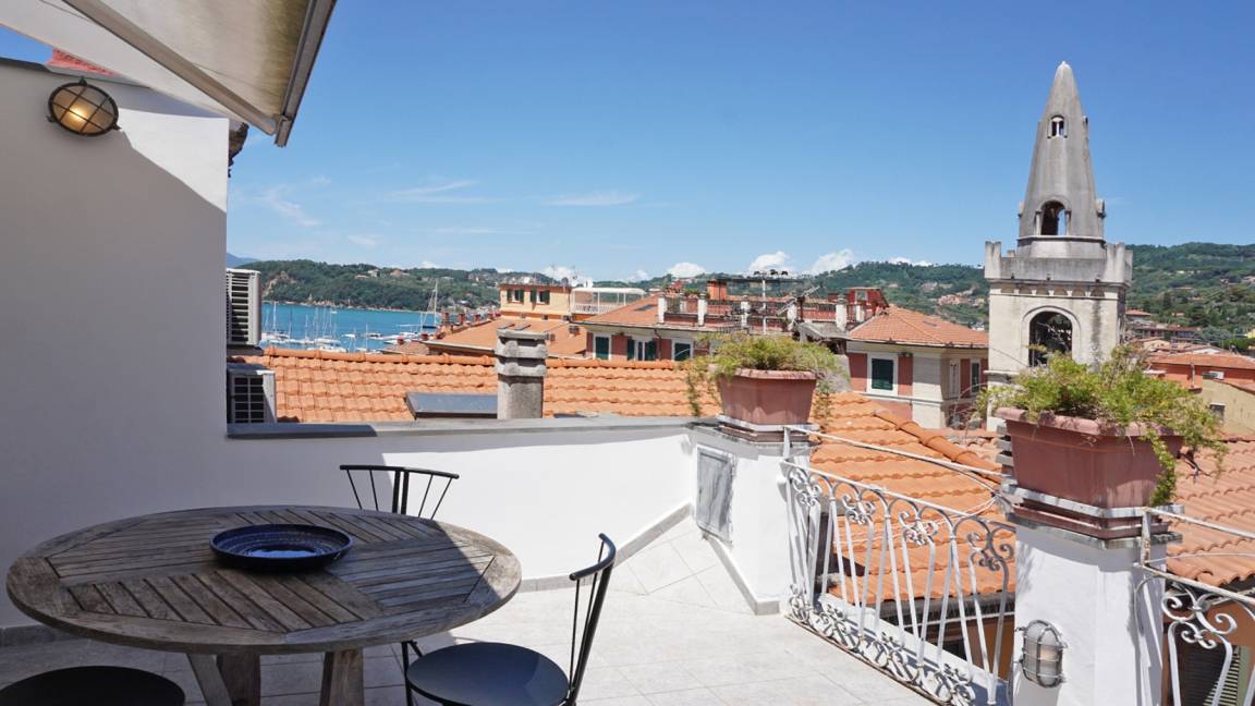80 M² Apartment ∙ 2 Bedrooms ∙ 4 Guests - Lerici