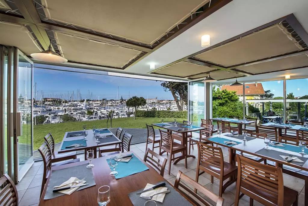 14 M² Hôtel ∙ 1 Chambre ∙ 2 Personnes - Saint-Gilles-Croix-de-Vie