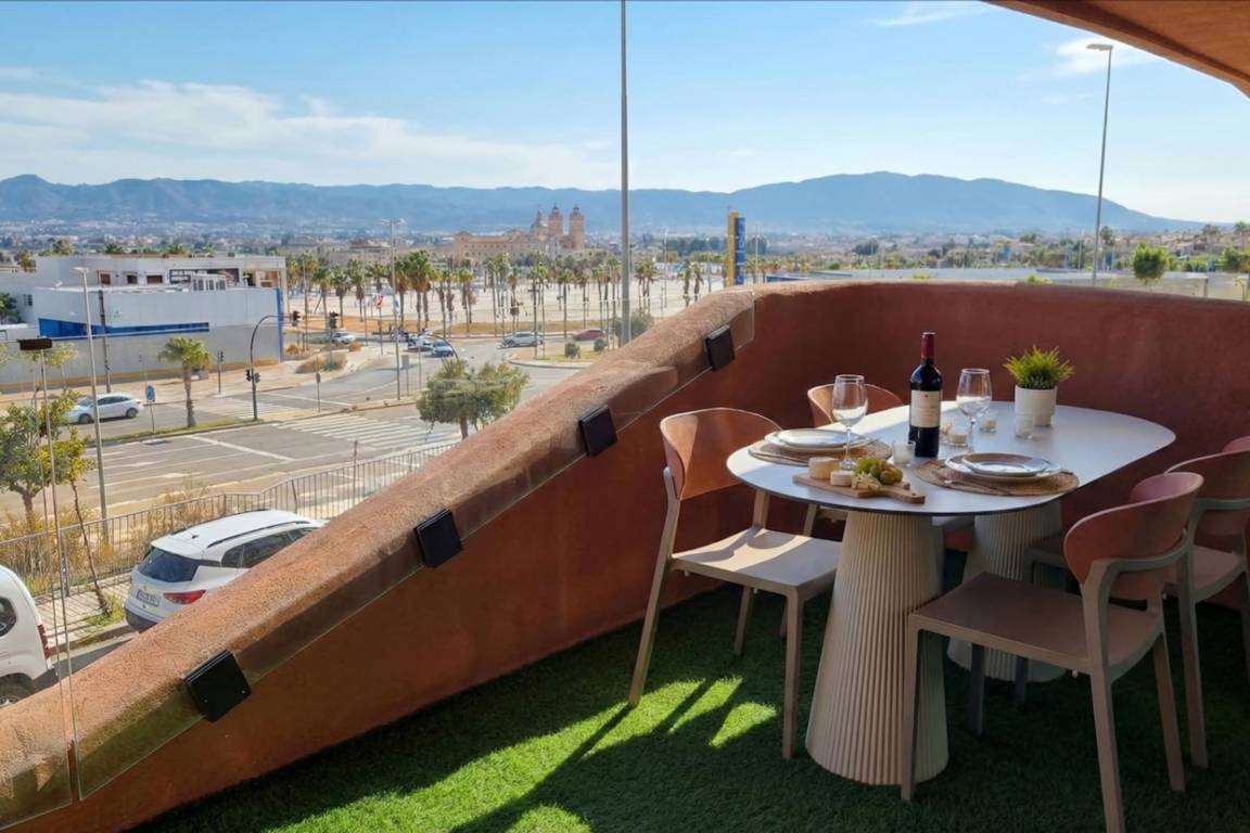 65 M² Ferienwohnung ∙ 1 Schlafzimmer ∙ 4 Gäste - Murcia