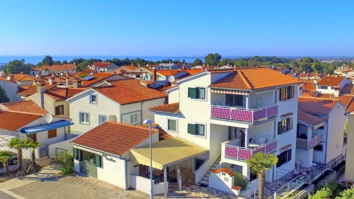 65 M² Maison De Vacances ∙ 2 Chambres ∙ 5 Personnes - Poreč