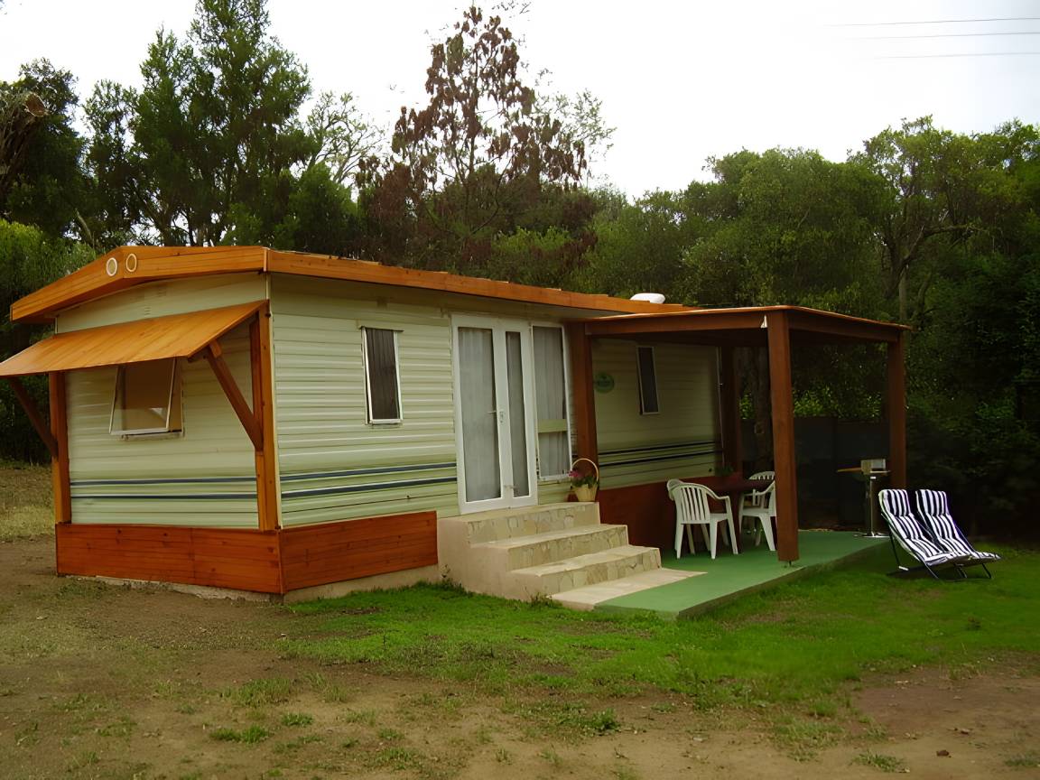 30 M² Caravan ∙ 2 Bedrooms ∙ 4 Guests - Porto-Vecchio