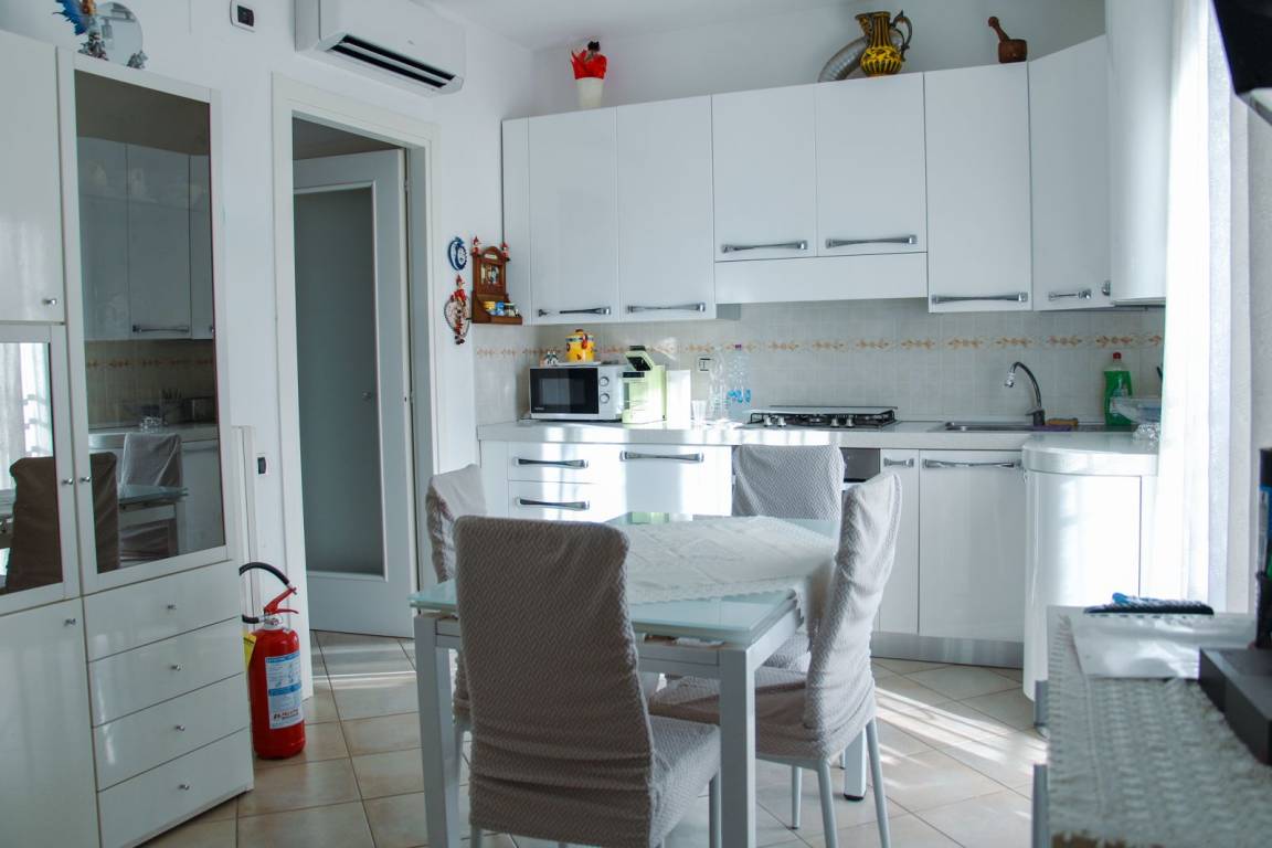 House ∙ 2 Bedrooms ∙ 1 Guest - Civitanova Marche