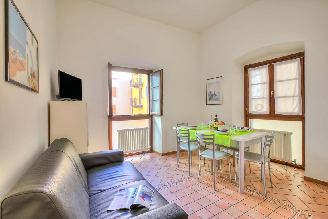 55 M² Appartement ∙ 2 Slaapkamers ∙ 4 Gasten - Ledro