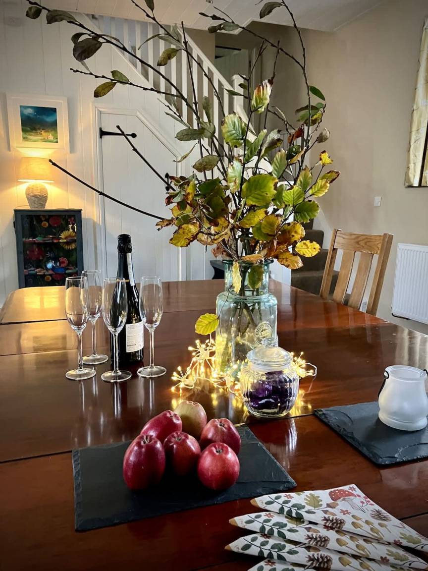 Apartment ∙ 2 Bedrooms ∙ 4 Guests - Little Haven