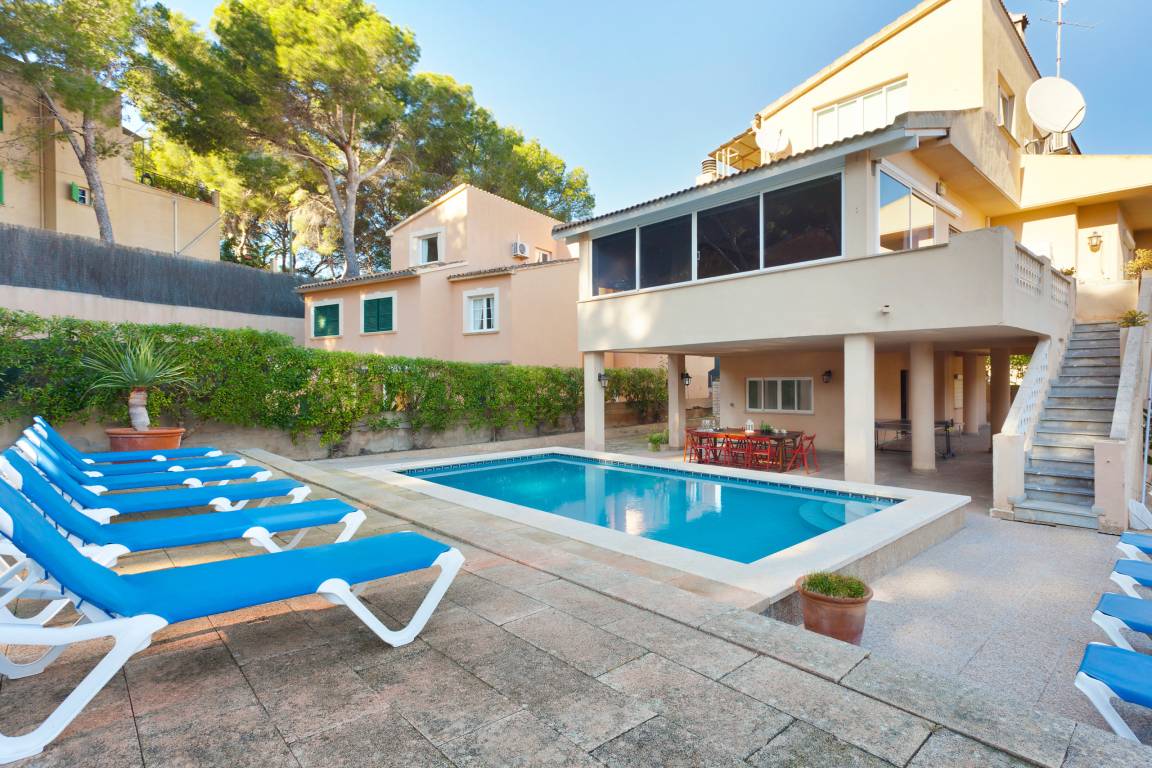220 M² Villa ∙ 6 Habitaciones ∙ 12 Huéspedes - Can Pastilla