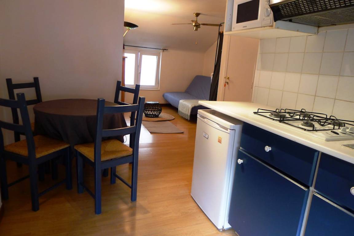 30 M² Ferienwohnung ∙ 1 Gast - Brüssel