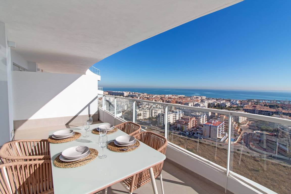 75 M² Apartamento ∙ 3 Habitaciones ∙ 5 Huéspedes - Almenara