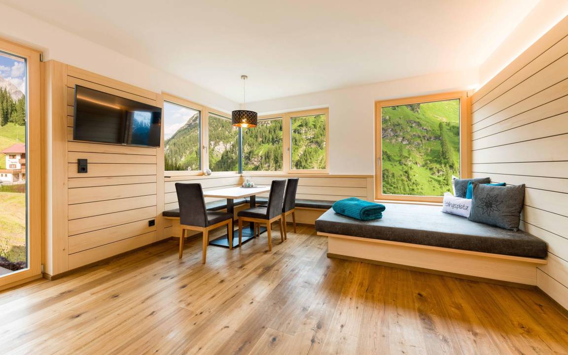 62 M² Appartement ∙ 2 Slaapkamers ∙ 4 Gasten - Warth