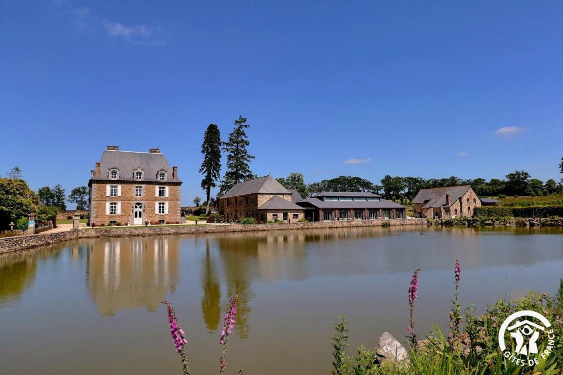 66 M² Gîte ∙ 2 Chambres ∙ 4 Personnes - Saint-Aubin-du-Cormier