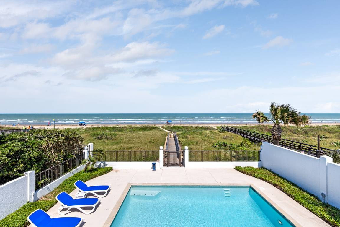 301 M² House ∙ 6 Bedrooms ∙ 16 Guests - South Padre Island
