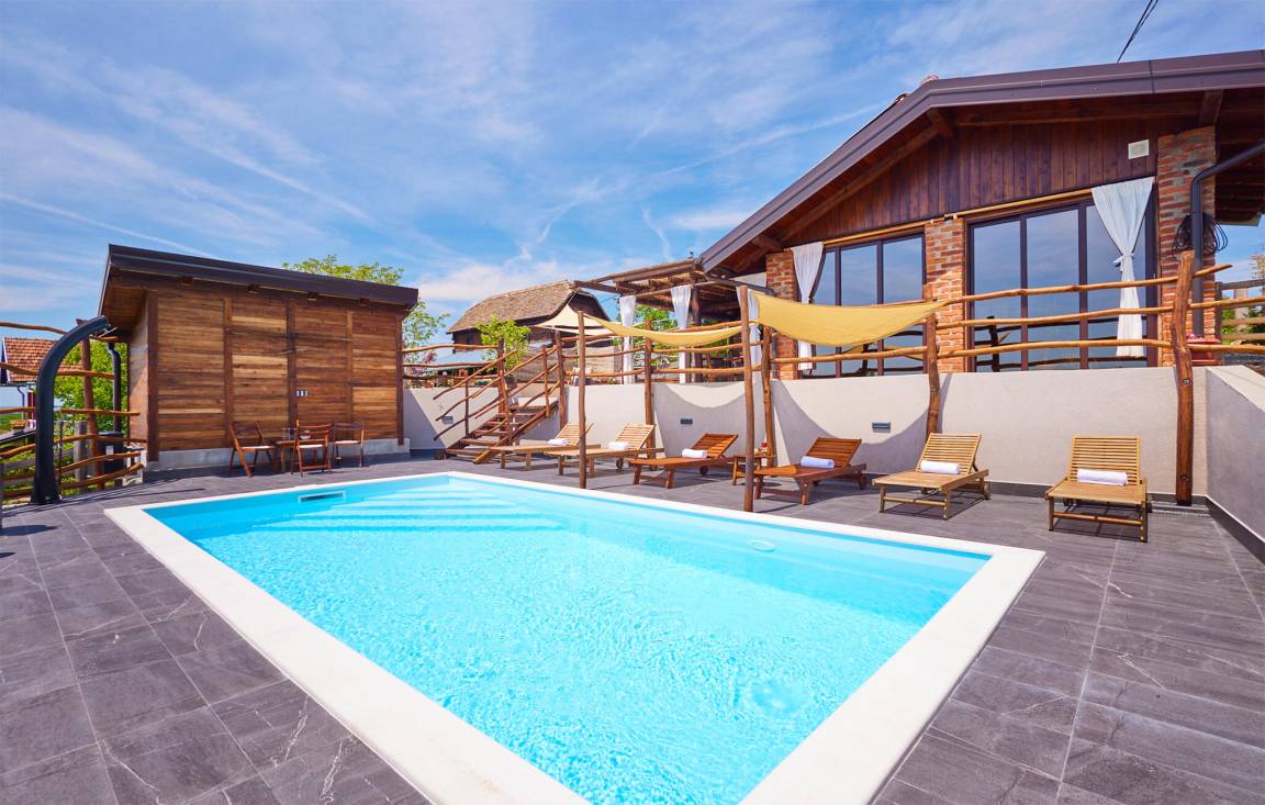 92 M² Ferienhaus ∙ 2 Schlafzimmer ∙ 6 Gäste - Kutina