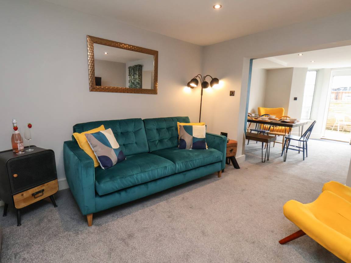 Cottage ∙ 3 Bedrooms ∙ 5 Guests - Flamborough
