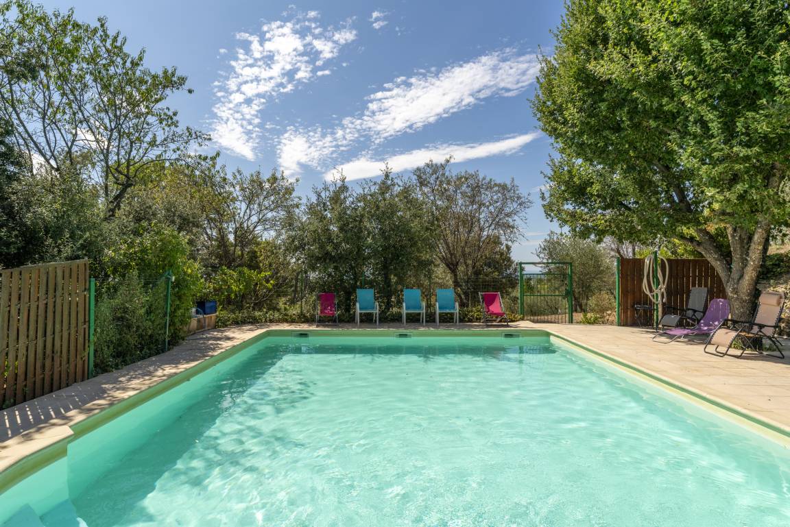 60 M² House ∙ 3 Bedrooms ∙ 6 Guests - Crillon-le-Brave