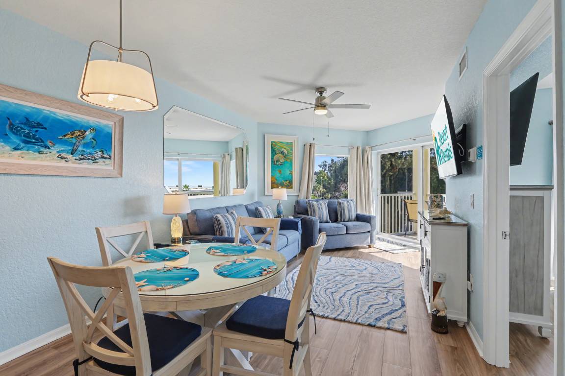 81 M² Condo ∙ 2 Bedrooms ∙ 6 Guests - Treasure Island, FL