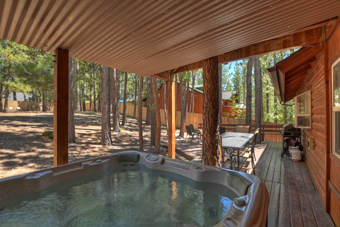 203 M² House ∙ 4 Bedrooms ∙ 10 Guests - Big Bear Lake, CA