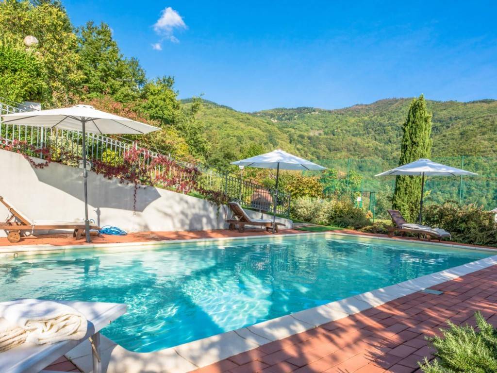 650 M² Casa ∙ 5 Camere Da Letto ∙ 10 Ospiti - Pistoia