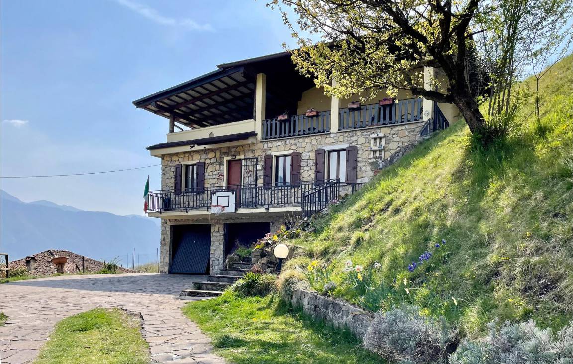 70 M² Appartamento Vacanza ∙ 2 Camere Da Letto ∙ 4 Ospiti - Bagolino