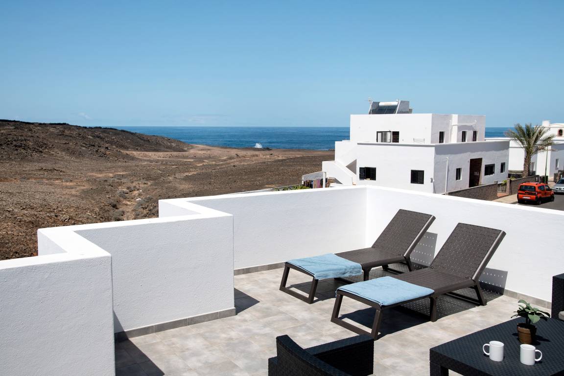 100 M² House ∙ 3 Bedrooms ∙ 10 Guests - Lanzarote