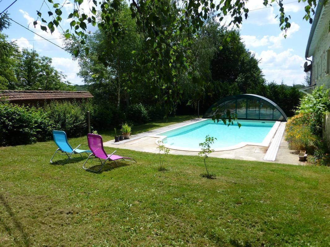 110 M² Gîte ∙ 4 Chambres ∙ 8 Personnes - Lot