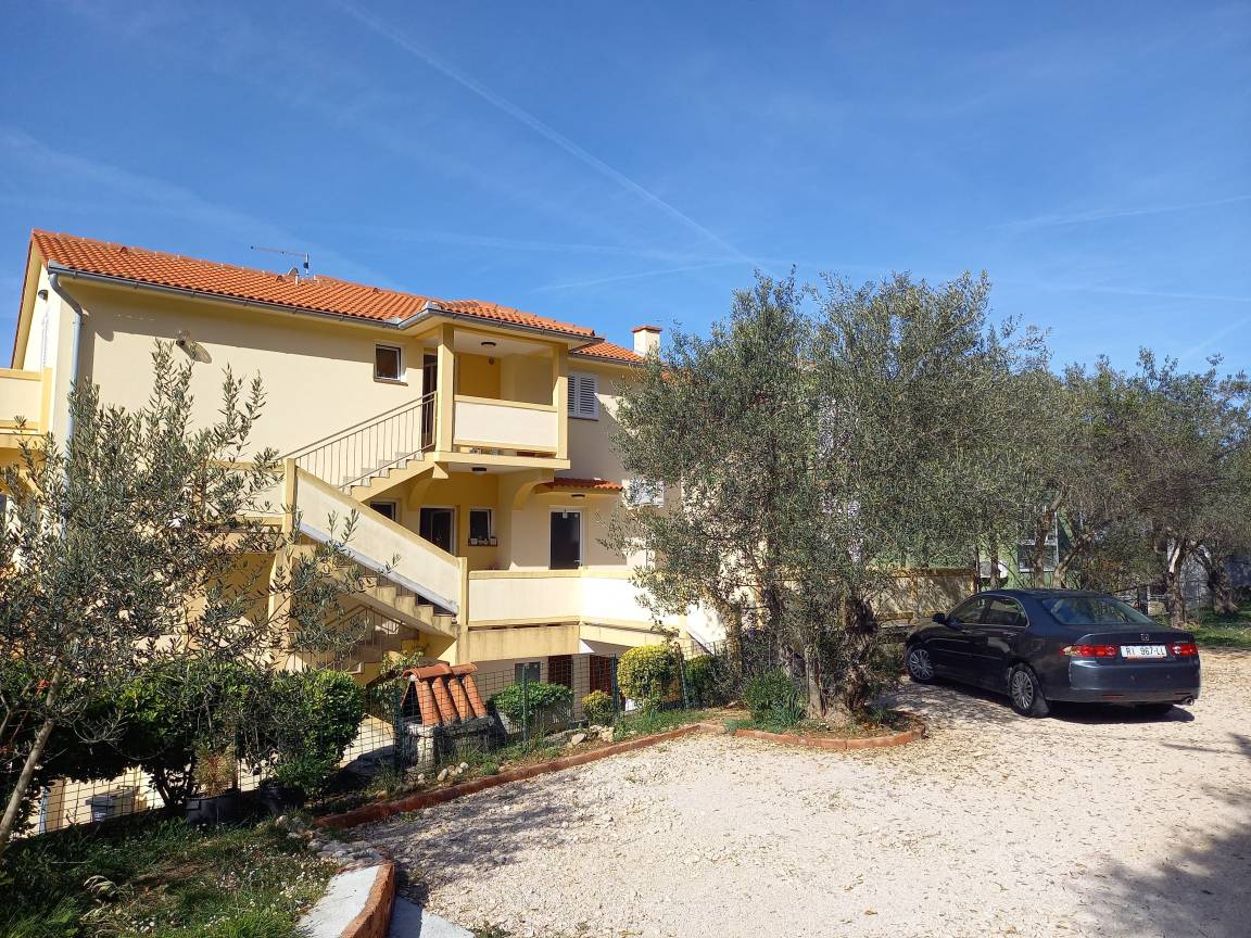 58 M² Ferienwohnung ∙ 2 Schlafzimmer ∙ 4 Gäste - Lopar