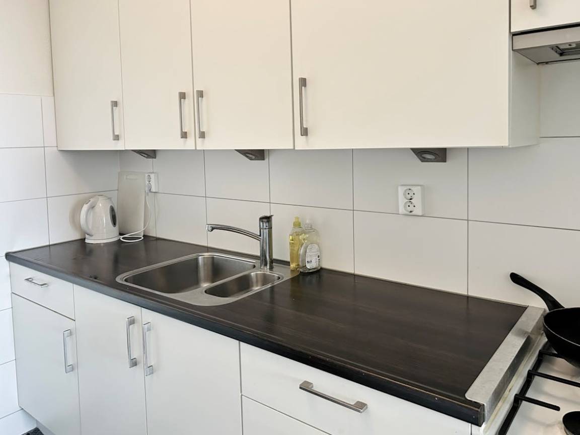 82 M² Apartment ∙ 2 Bedrooms ∙ 2 Guests - Rotterdam