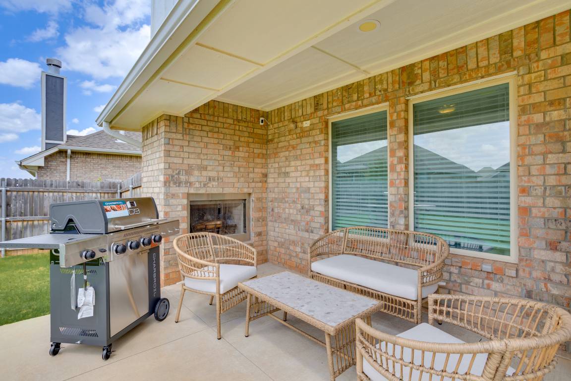139 M² House ∙ 3 Bedrooms ∙ 6 Guests - Lake Overholser, OK