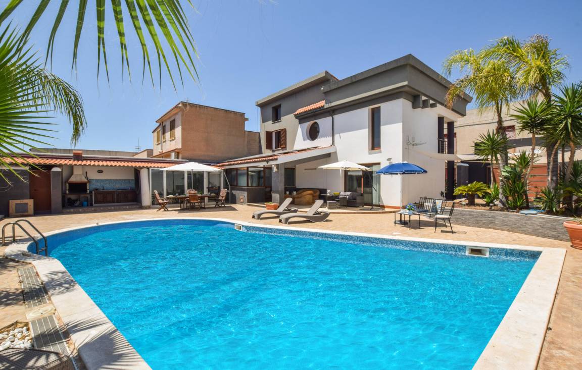 200 M² Casa ∙ 3 Camere Da Letto ∙ 10 Ospiti - Castelvetrano