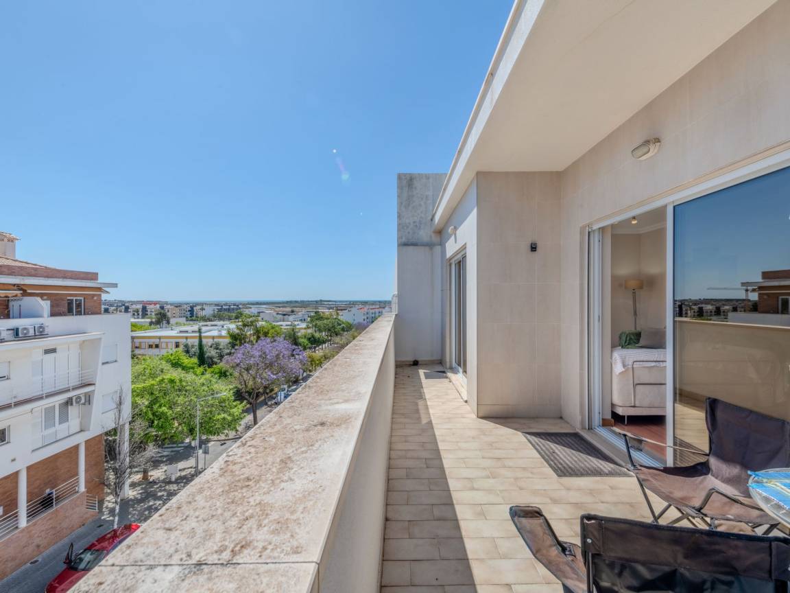 110 M² Apartment ∙ 1 Bedroom ∙ 6 Guests - Santa Luzia, Portugal