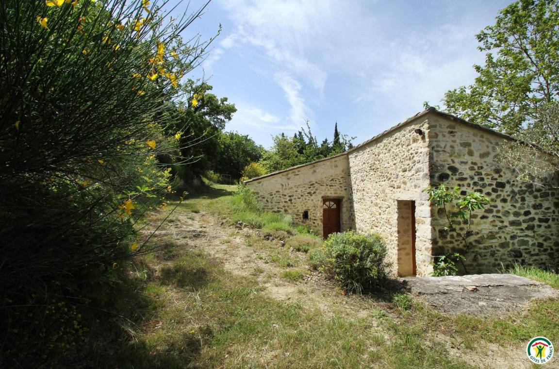 90 M² Gîte ∙ 3 Chambres ∙ 6 Personnes - Montélimar