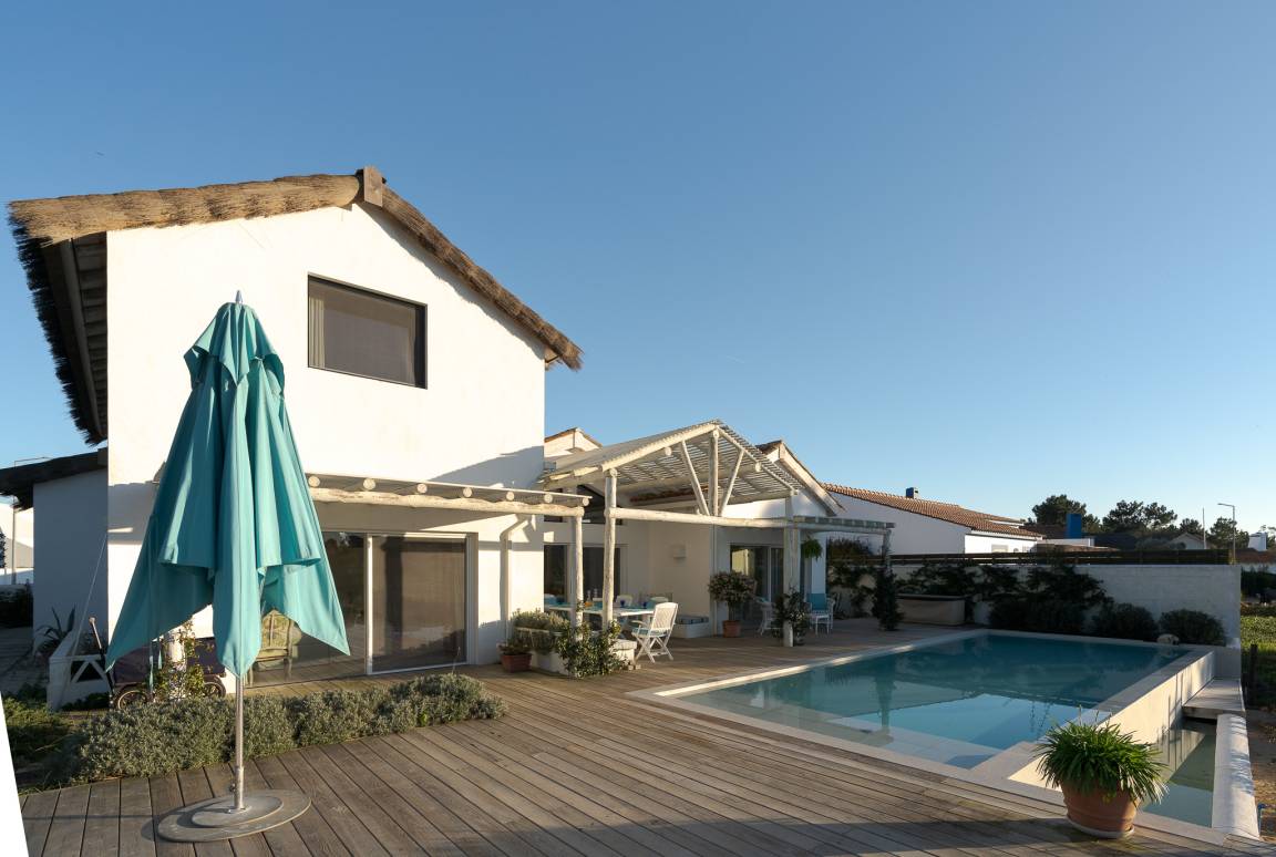 200 M² Villa ∙ 4 Chambres ∙ 8 Personnes - Comporta