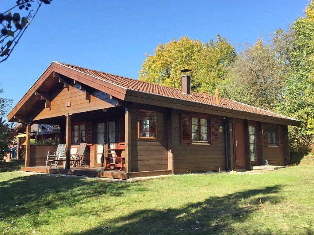 60 M² Ferienhaus ∙ 2 Schlafzimmer ∙ 4 Gäste - Hayingen