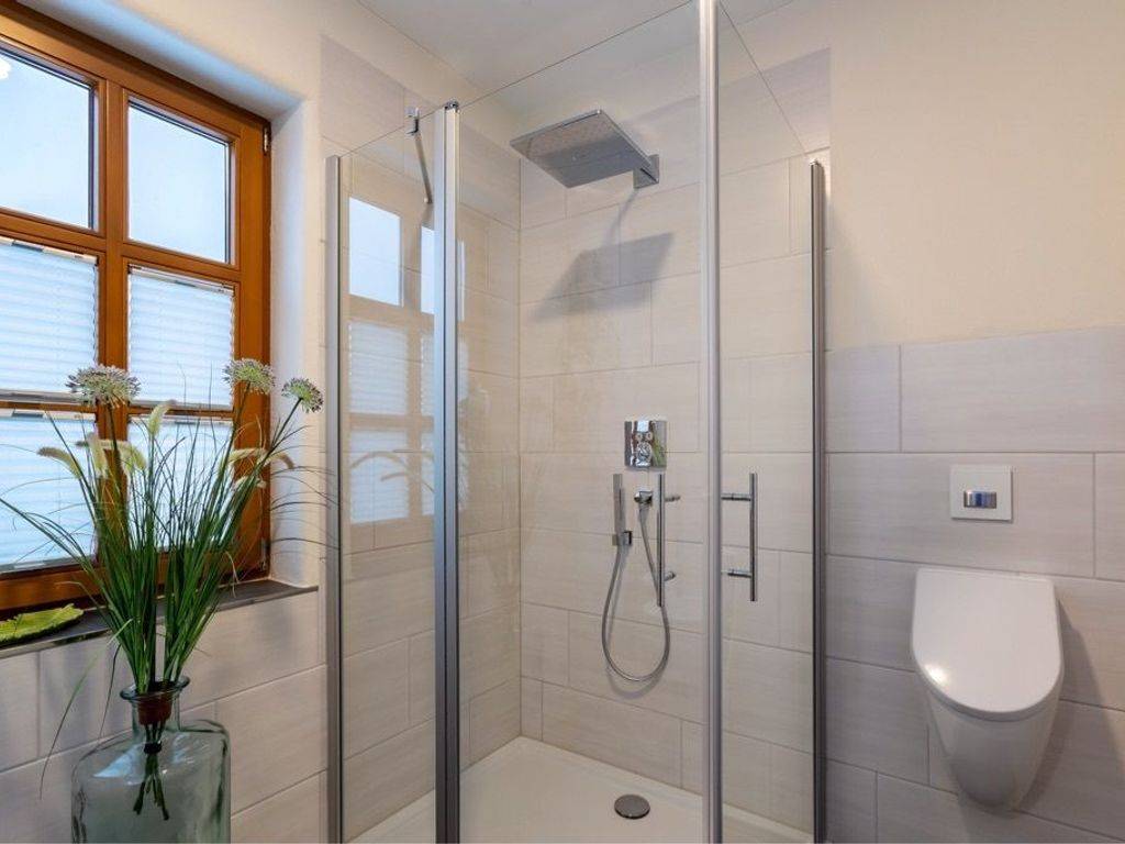 85 M² Ferienwohnung ∙ 2 Schlafzimmer ∙ 4 Gäste - Bad Arolsen