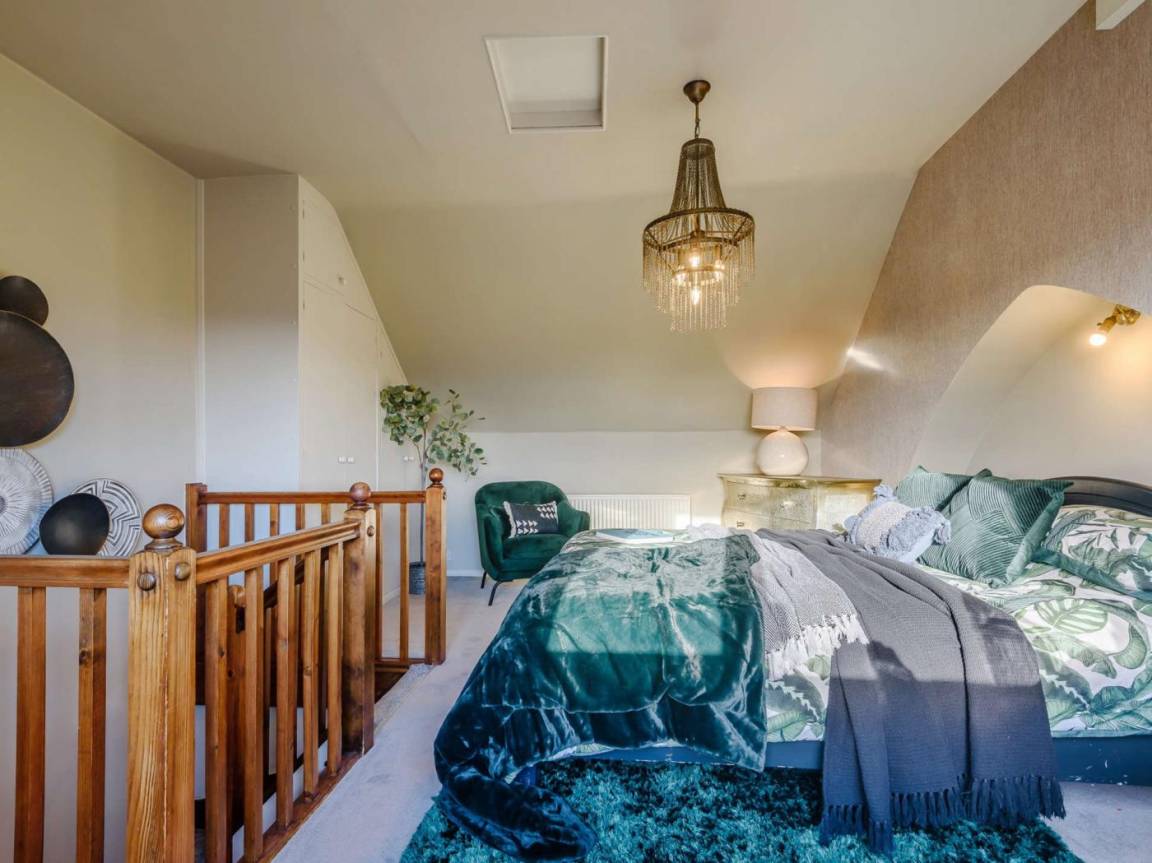Cottage ∙ 3 Bedrooms ∙ 6 Guests - Chesterfield