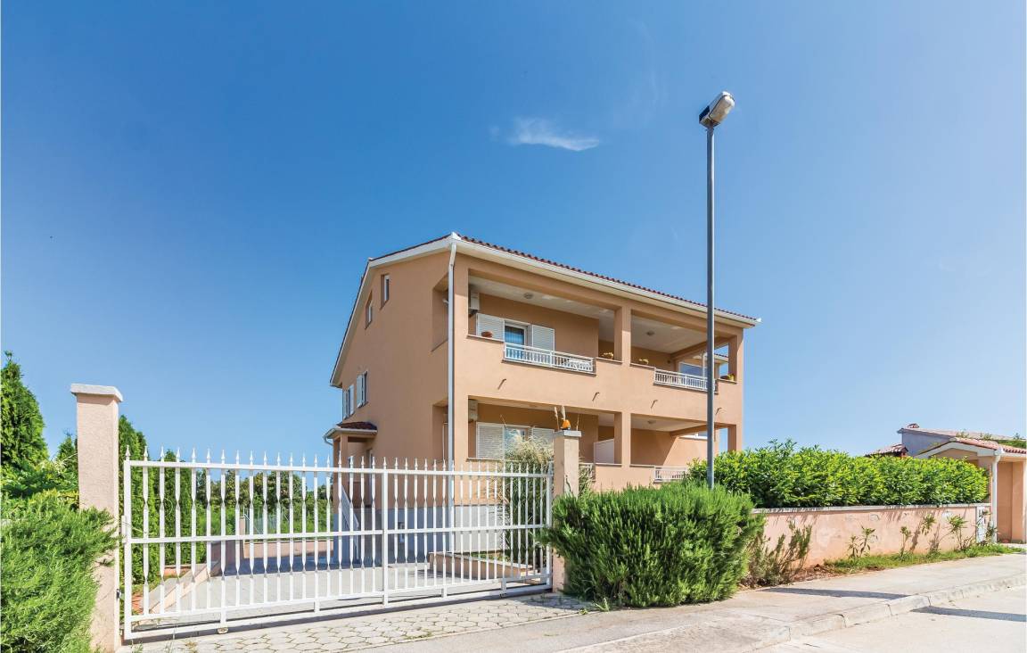 57 M² Apartment ∙ 2 Bedrooms ∙ 4 Guests - Fažana