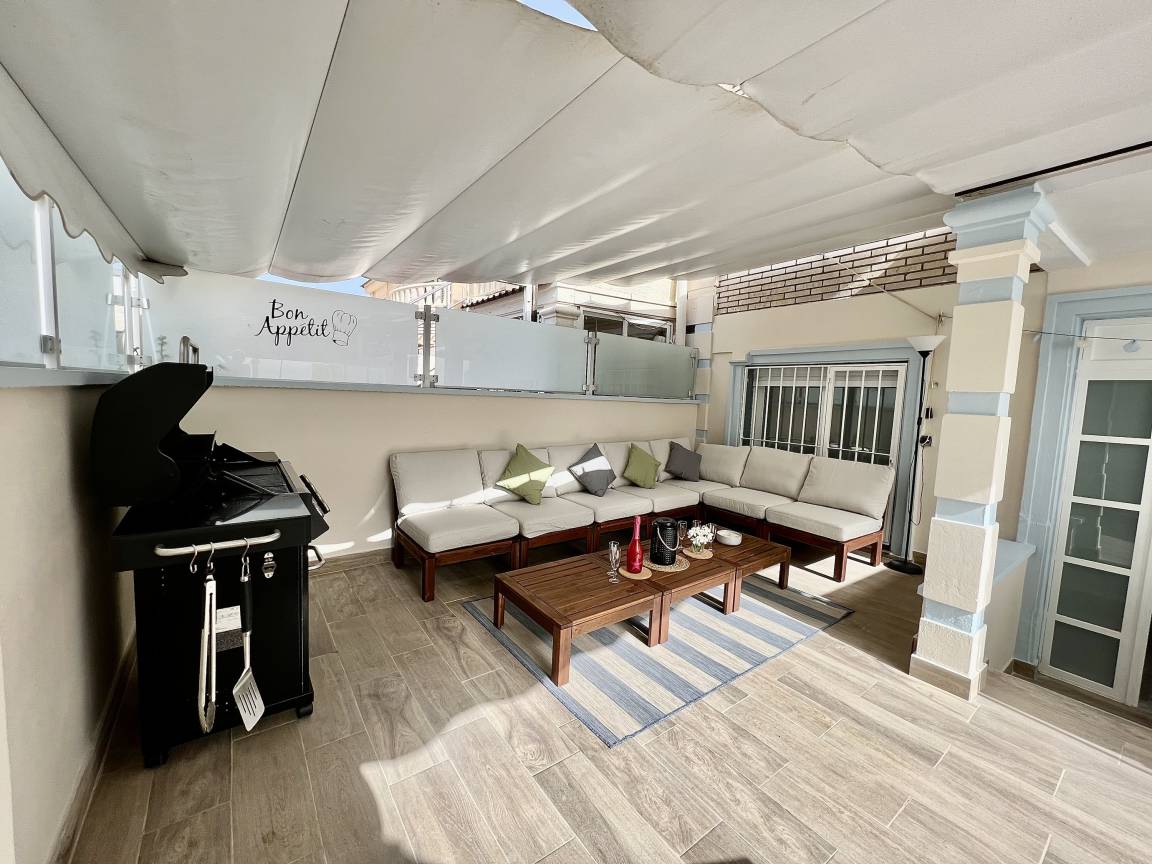 105 M² Apartamento ∙ 3 Habitaciones ∙ 8 Huéspedes - Guardamar del Segura