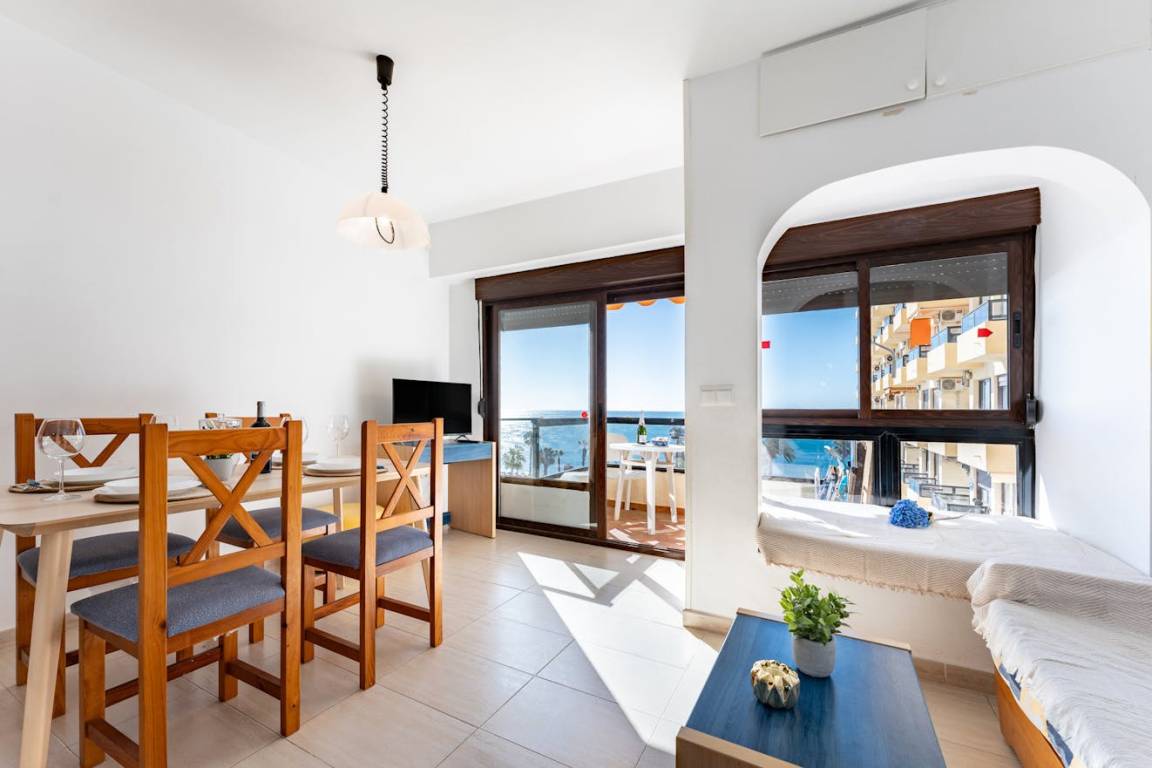 46 M² Apartment ∙ 3 Bedrooms ∙ 4 Guests - Benalmádena