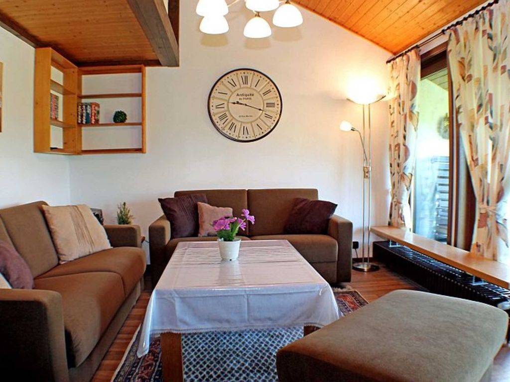 65 M² Ferienhaus ∙ 2 Schlafzimmer ∙ 6 Gäste - Engen