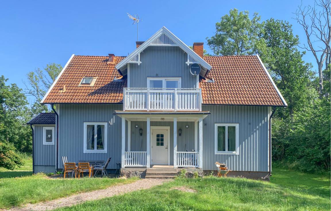 150 M² Hus ∙ 4 Sovrum ∙ 8 Gäster - Mönsterås