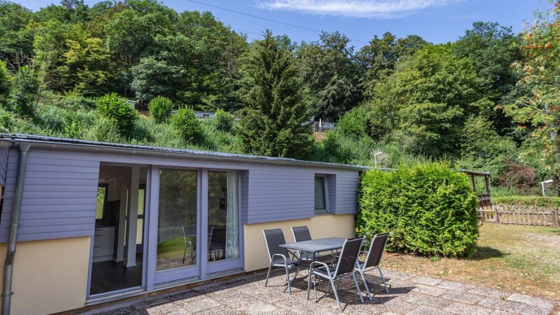 45 M² Huis ∙ 2 Slaapkamers ∙ 4 Gasten - Bitburg