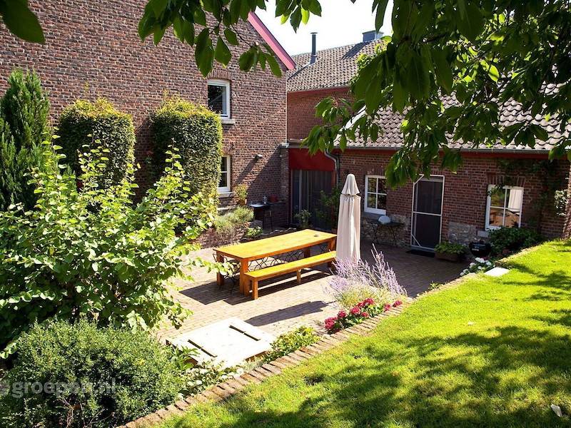 Maison De Vacances ∙ 7 Chambres ∙ 19 Personnes - Aubel