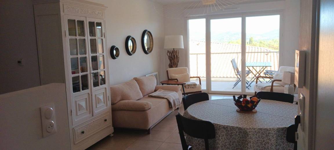 63 M² Mökki ∙ 2 Makuuhuonetta ∙ 4 Vierasta - Cavalaire-sur-Mer