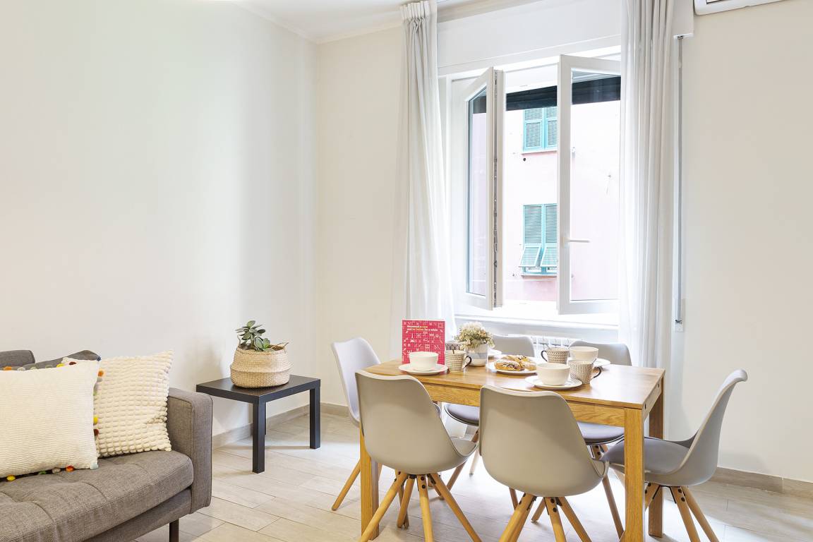 107 M² Ferienwohnung ∙ 3 Schlafzimmer ∙ 7 Gäste - Genua