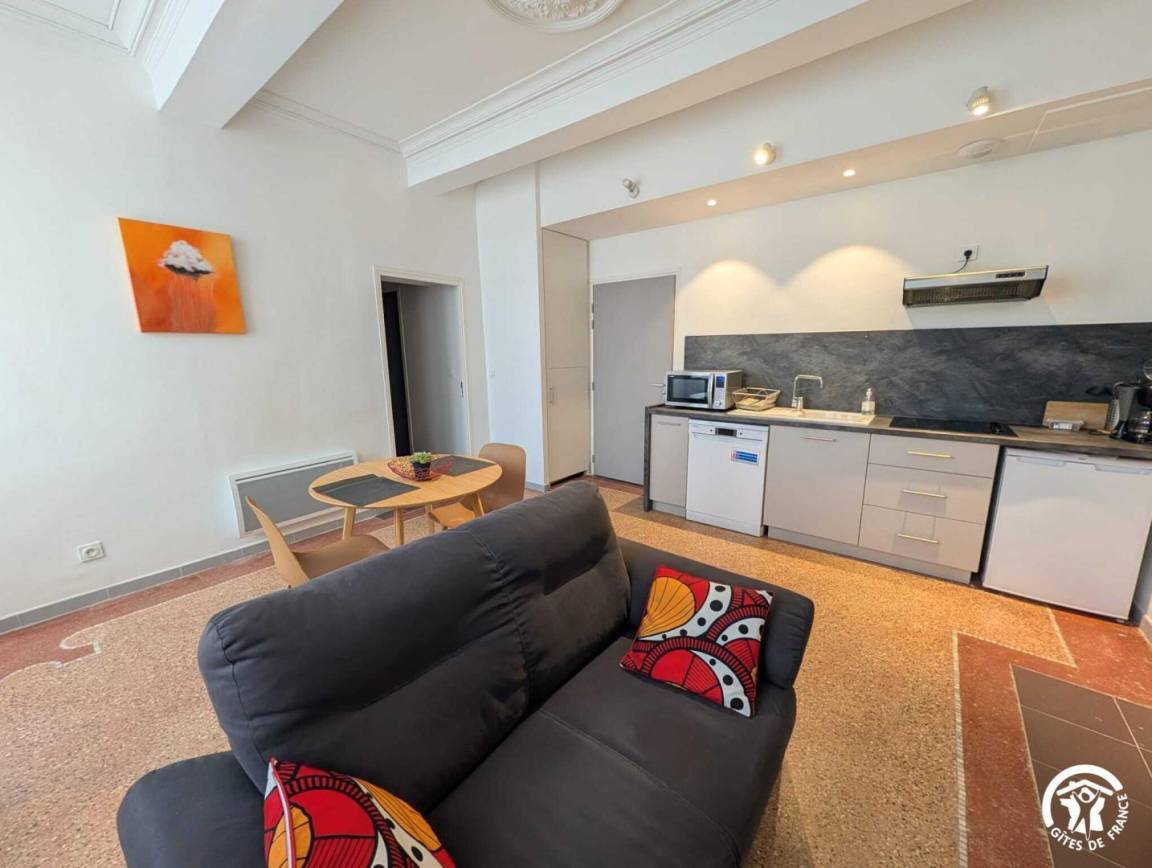 62 M² Gîte ∙ 1 Chambre ∙ 2 Personnes - Sauve